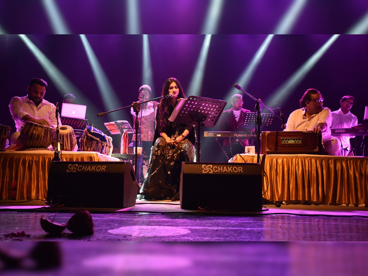 Bharat Ratna Lata Mangeshkar endorses singer-composer Reewa Rathod