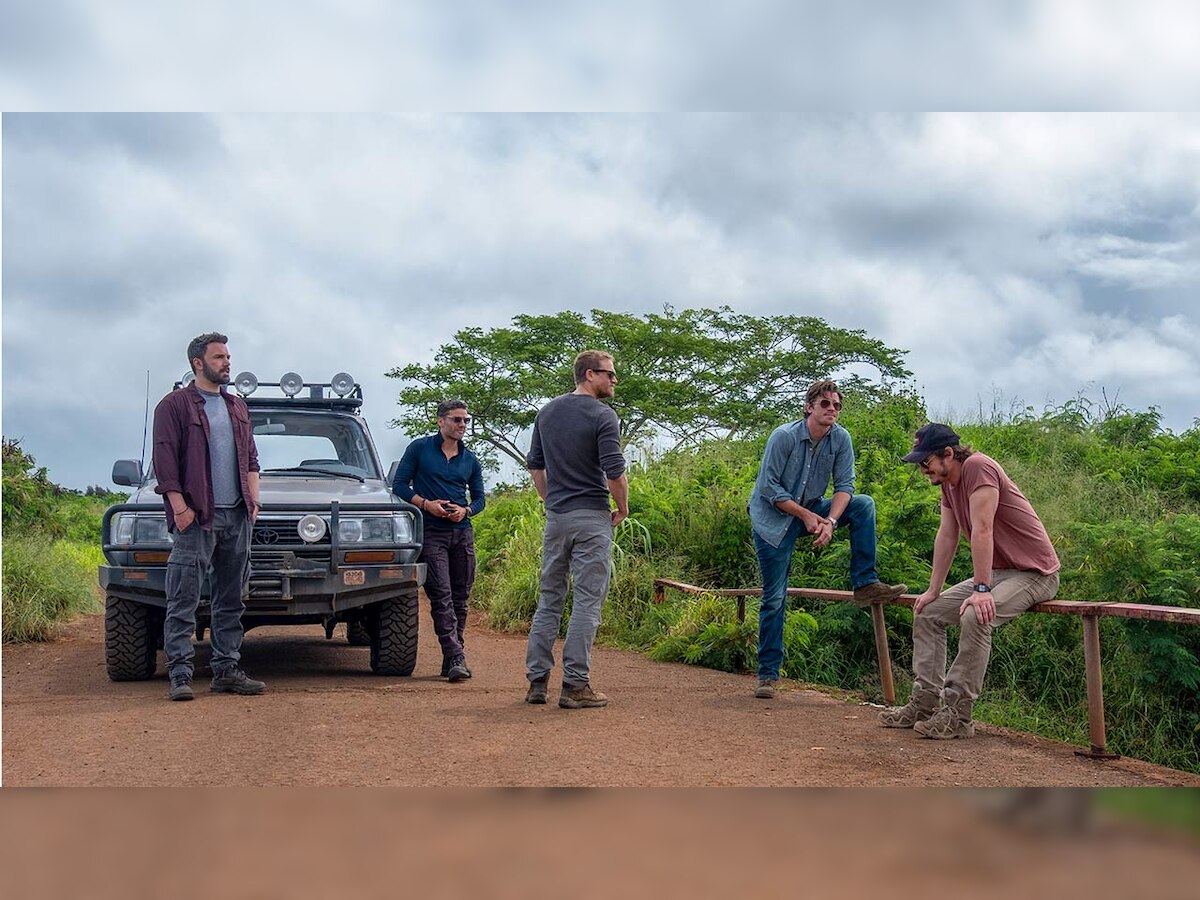 'Triple Frontier' review: Oscar Isaac, Ben Affleck's heist movie is a ...