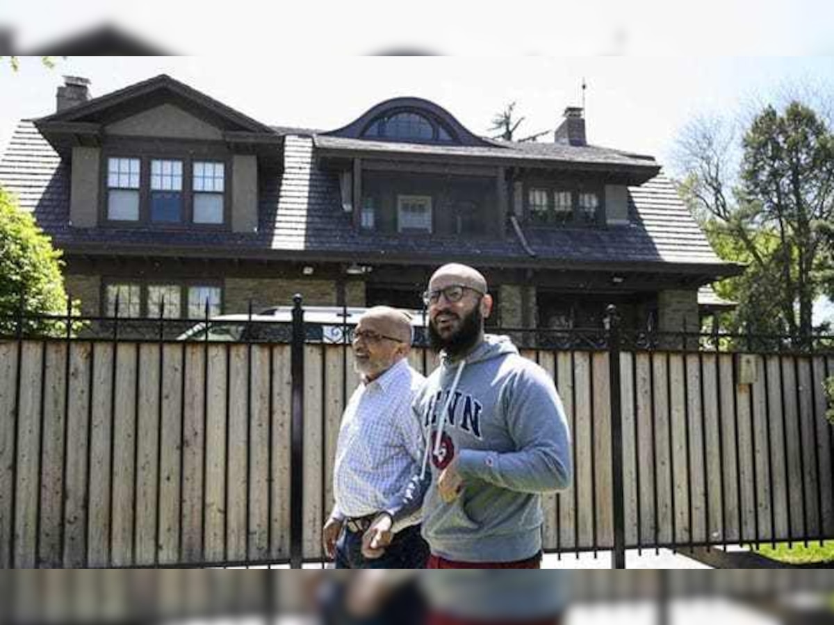 Self-made father and son see much to admire in Warren Buffett's ways