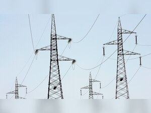 Centre & states to focus on improving viability of discoms