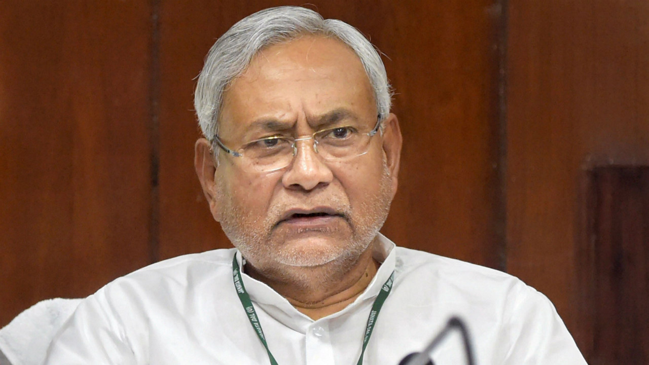 In New Dress Code For Secretariat Employees Bihar Govt Bans Jeans T Shirts At Work