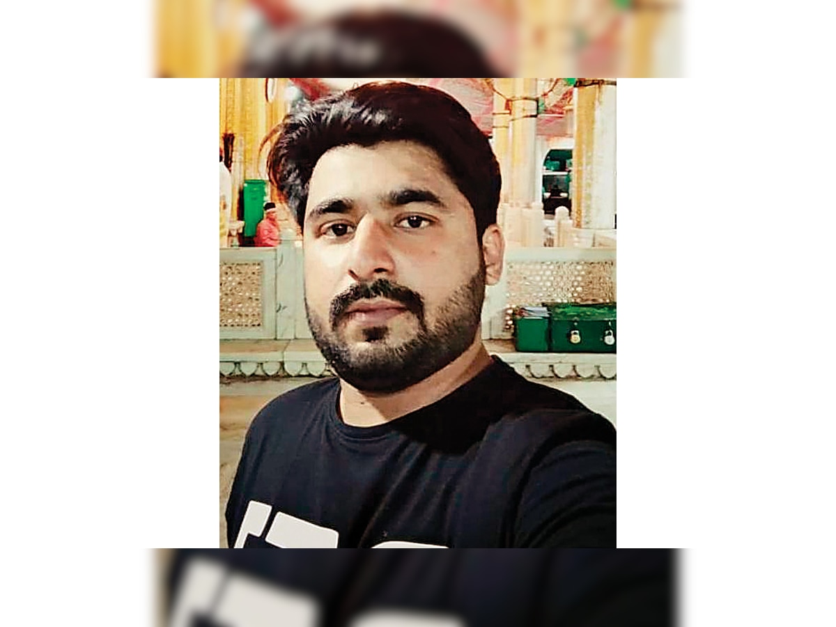 Mumbai: 5 cops booked for hitting helmet-less biker