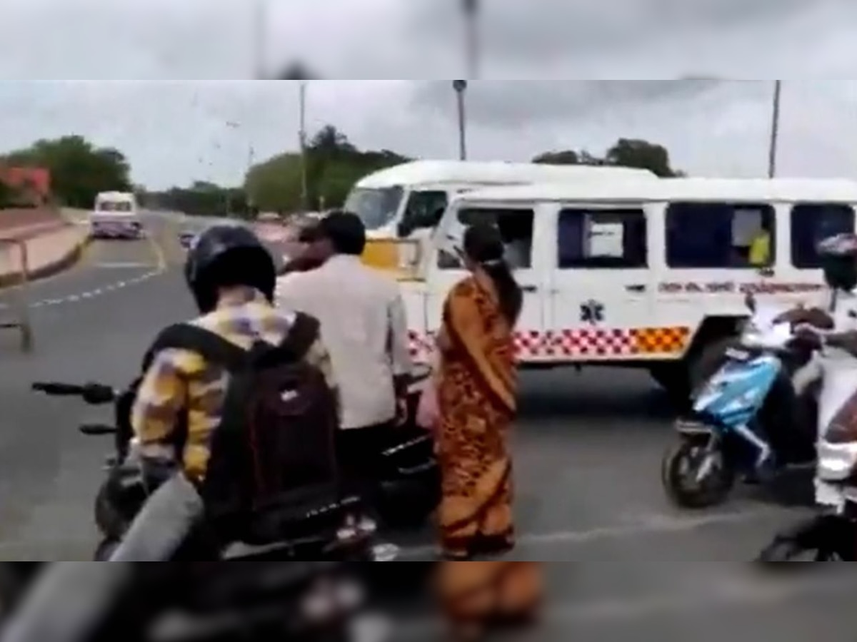 Chennai police stops ambulance to allow VIP convoy to pass