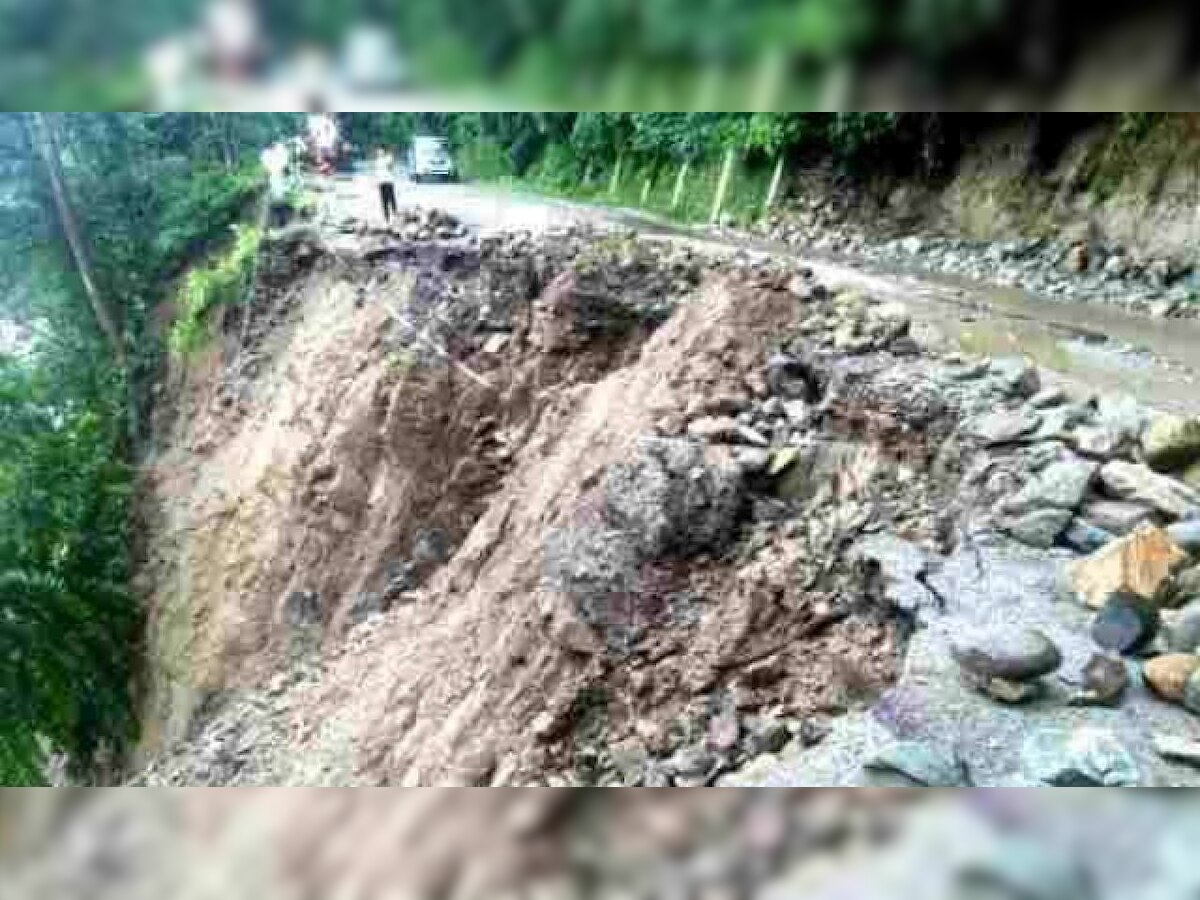Heavy rains block several roads in Uttarakhand, 10-km long traffic jam ...