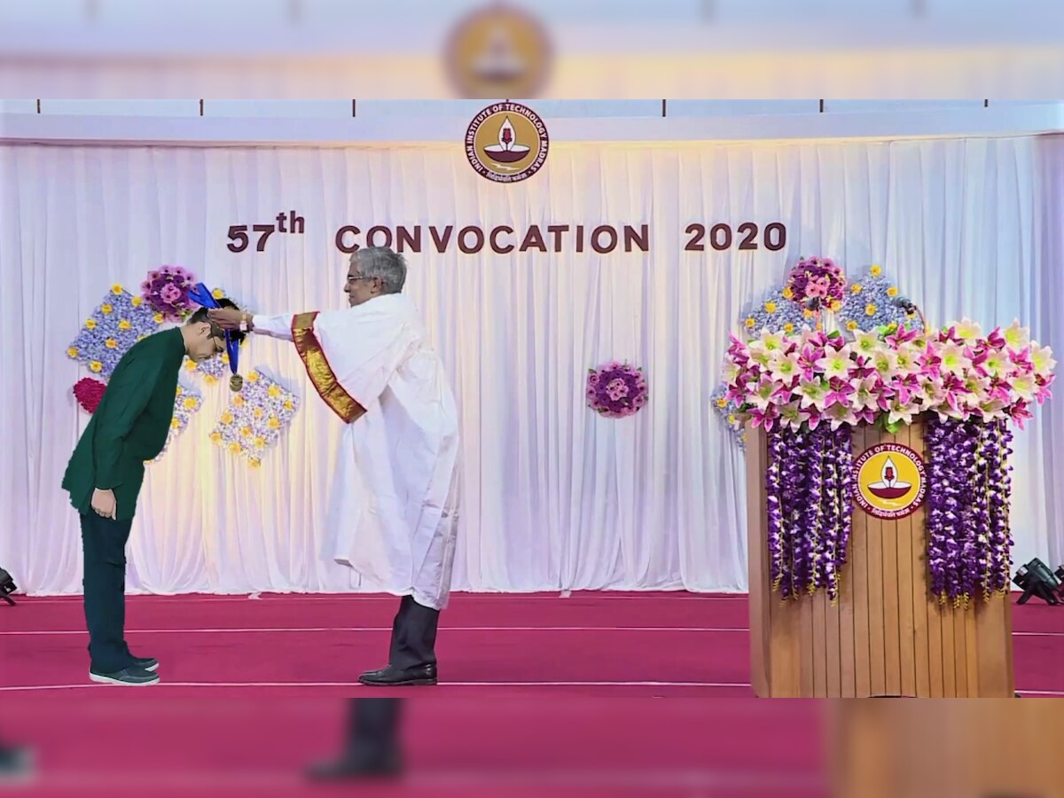 IIT Madras holds first-ever Mixed Reality Convocation, highest number ...