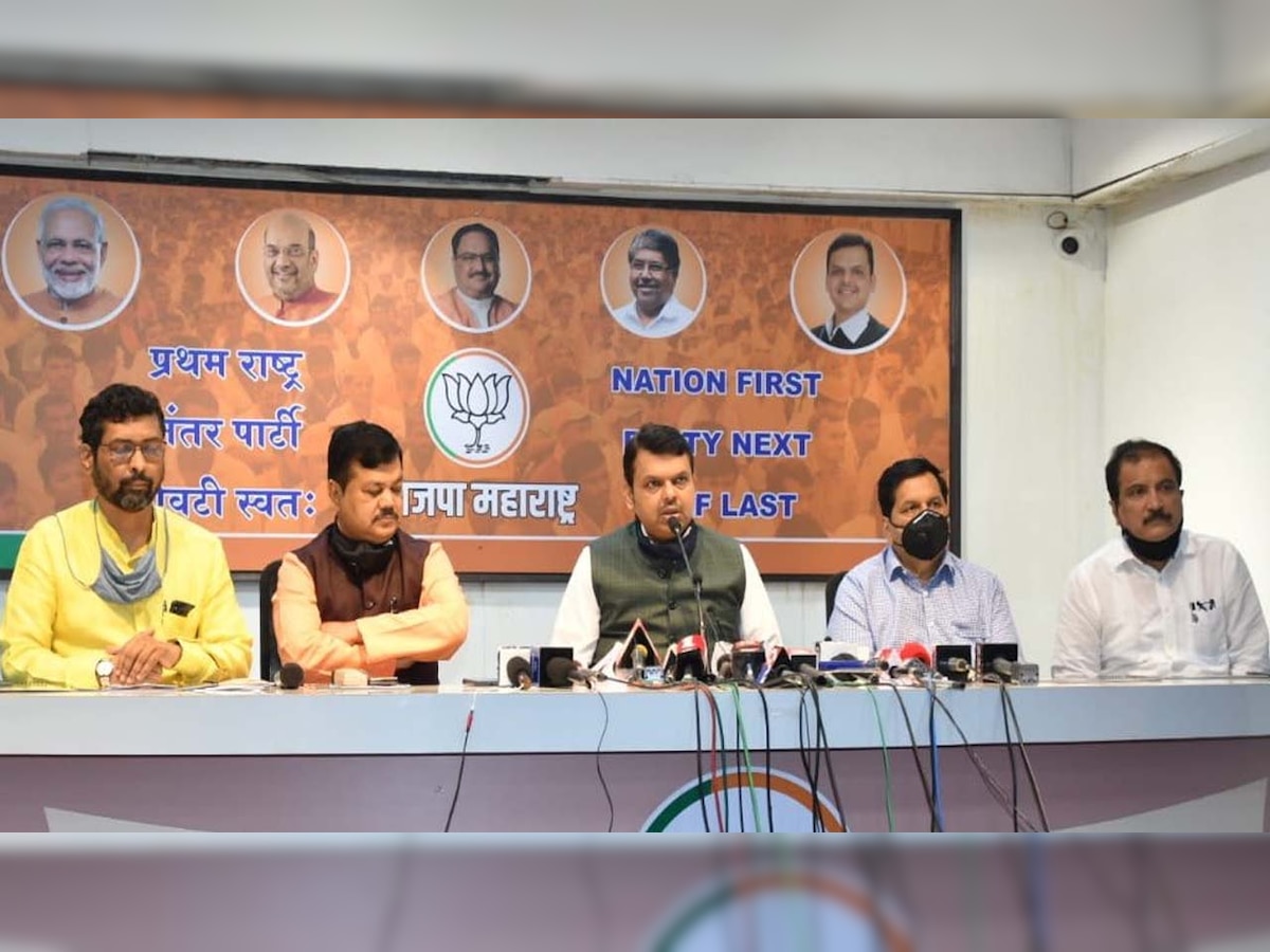 Fadnavis calls Maha Vikas Aghadi government 'total failure', blames for 'hounding' dissenters