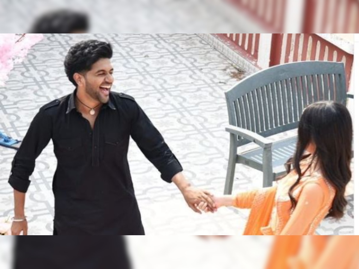 Guru Randhawa's 'mystery girl' revealed, singer shares photo disclosing ...