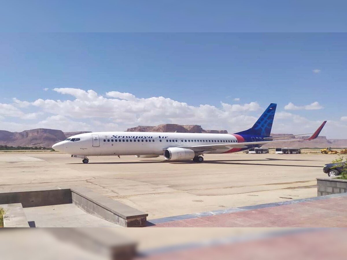 Indonesia's Sriwijaya Air flight SJY182 with more than 50 people ...