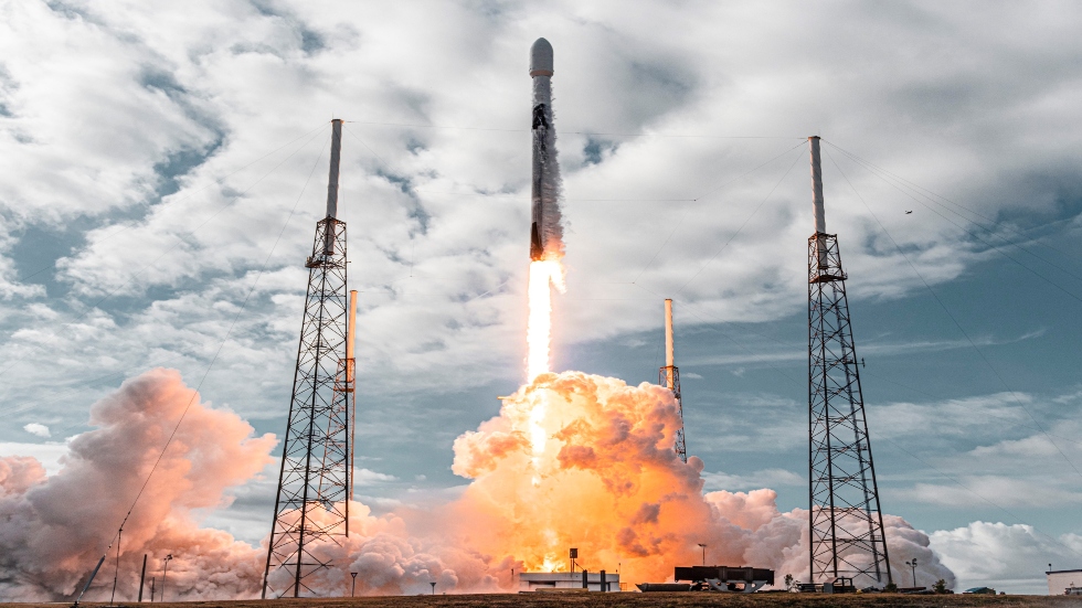 Elon Musks Spacex Launches 143 Satellites On Single Rocket Sets World