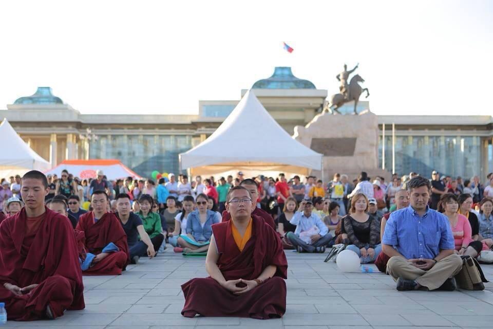 Brothers and Sisters in Dharma