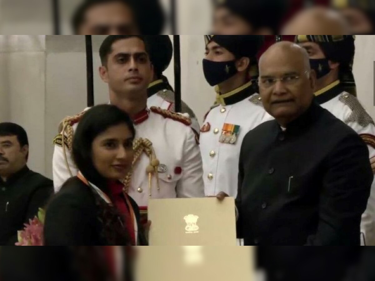Mithali Raj, Neeraj Chopra, Sunil Chhetri among 12 athletes conferred ...