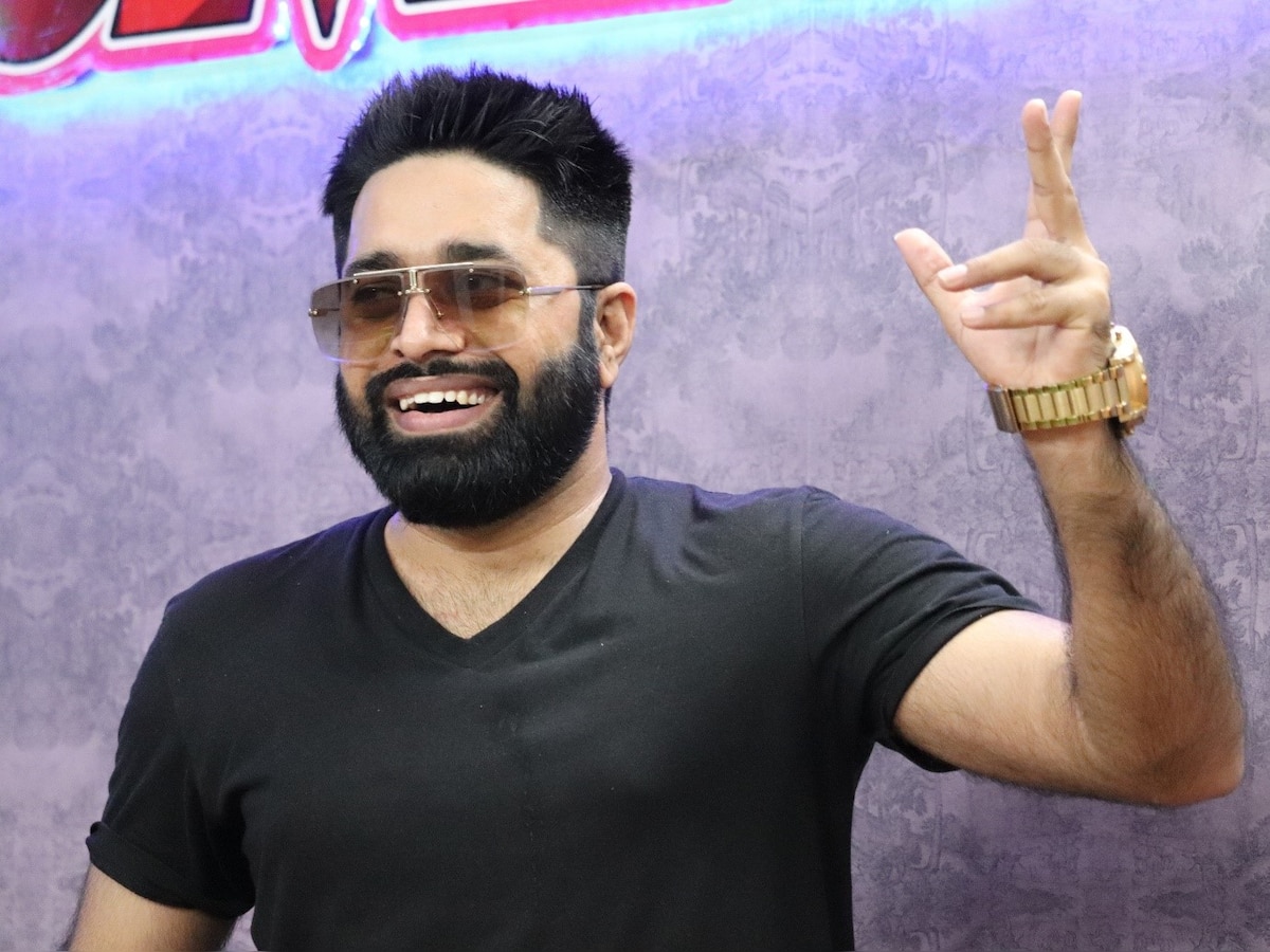 Sunny Arya: Comedian, Actor, YouTuber and a person with kind heart for ...