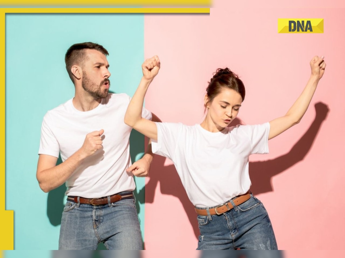 How does clothing influence our mood and confidence?