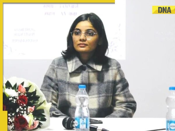 Who is Neha Singh Rathore, folk singer who received notice from Kanpur ...