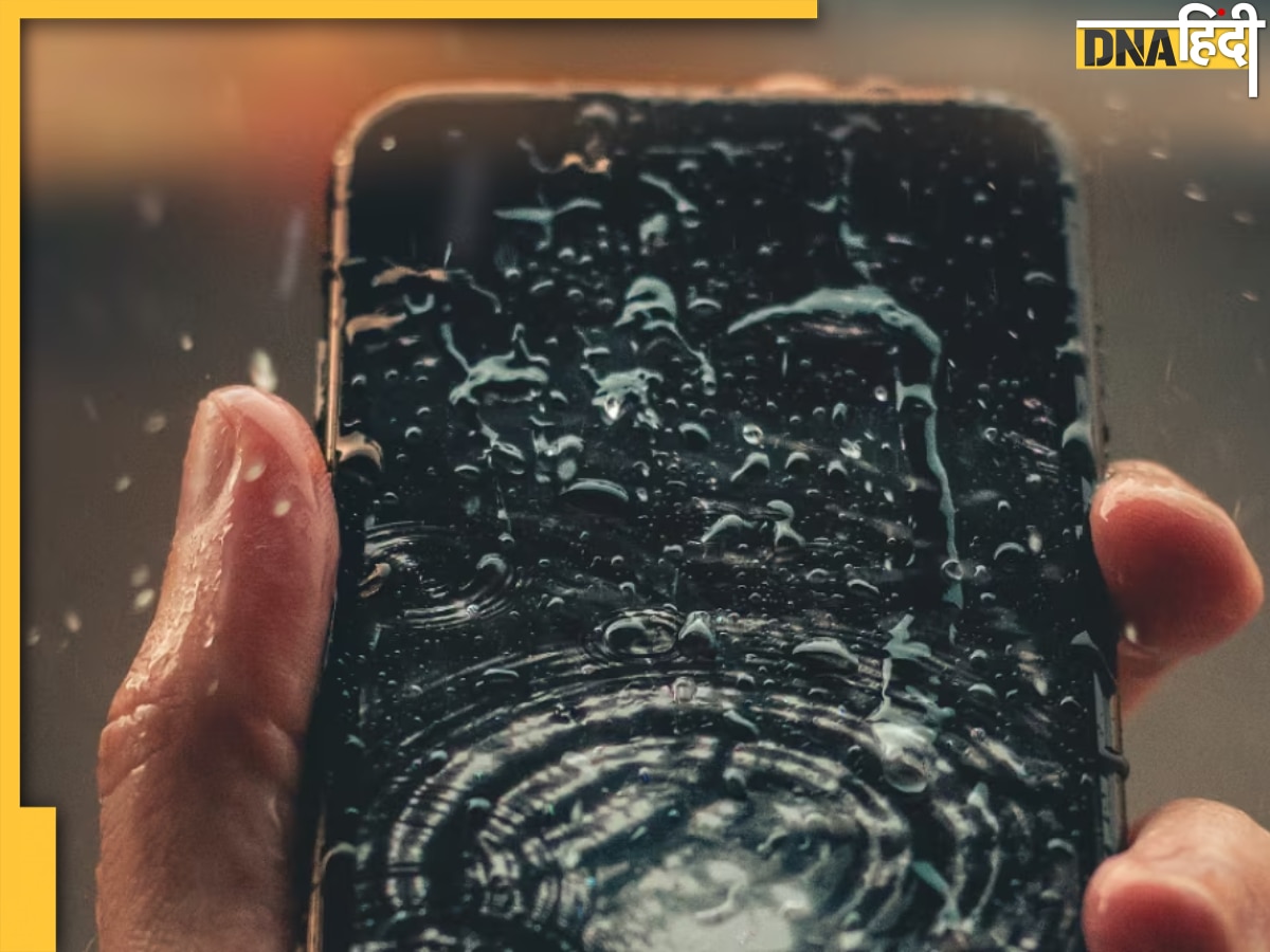 Smartphone care Tips: Holi खेलते वक्त भीग जाए फोन तो तुरंत करें ये काम नहीं, तो हो जाएगा हजारों ...