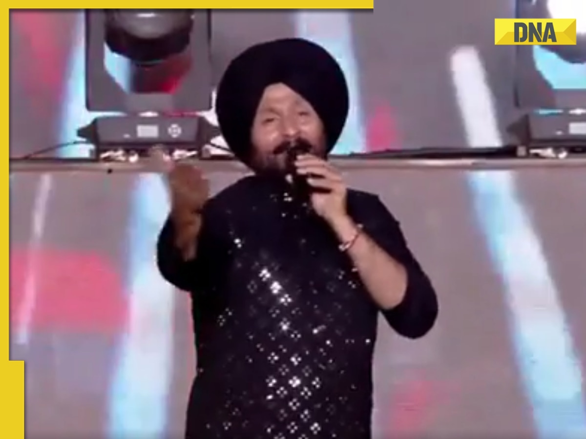 Arjan Vailly singer Bhupinder Babbal 'pretends to sing live' at Animal ...