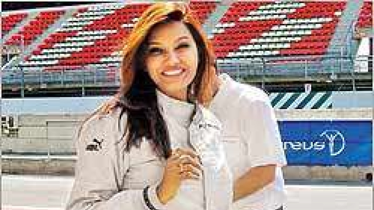 ‘Shane has a glad eye’