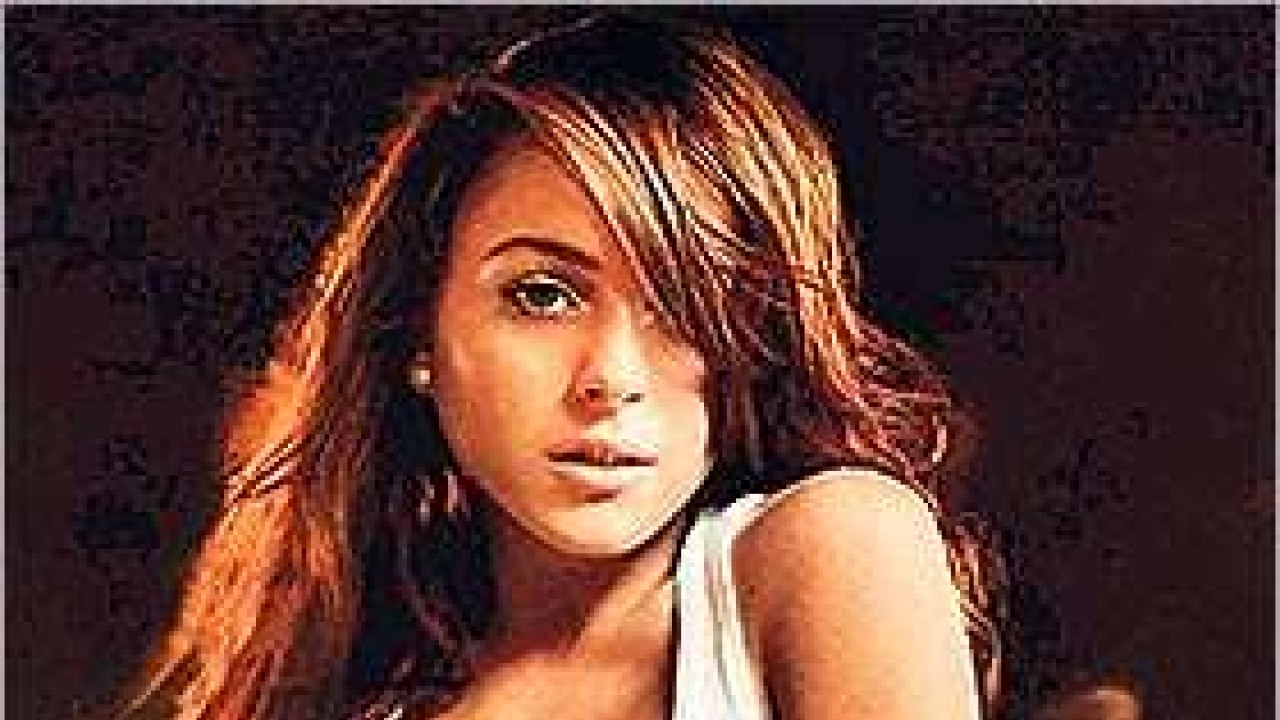 Lindsay gets her head seen to