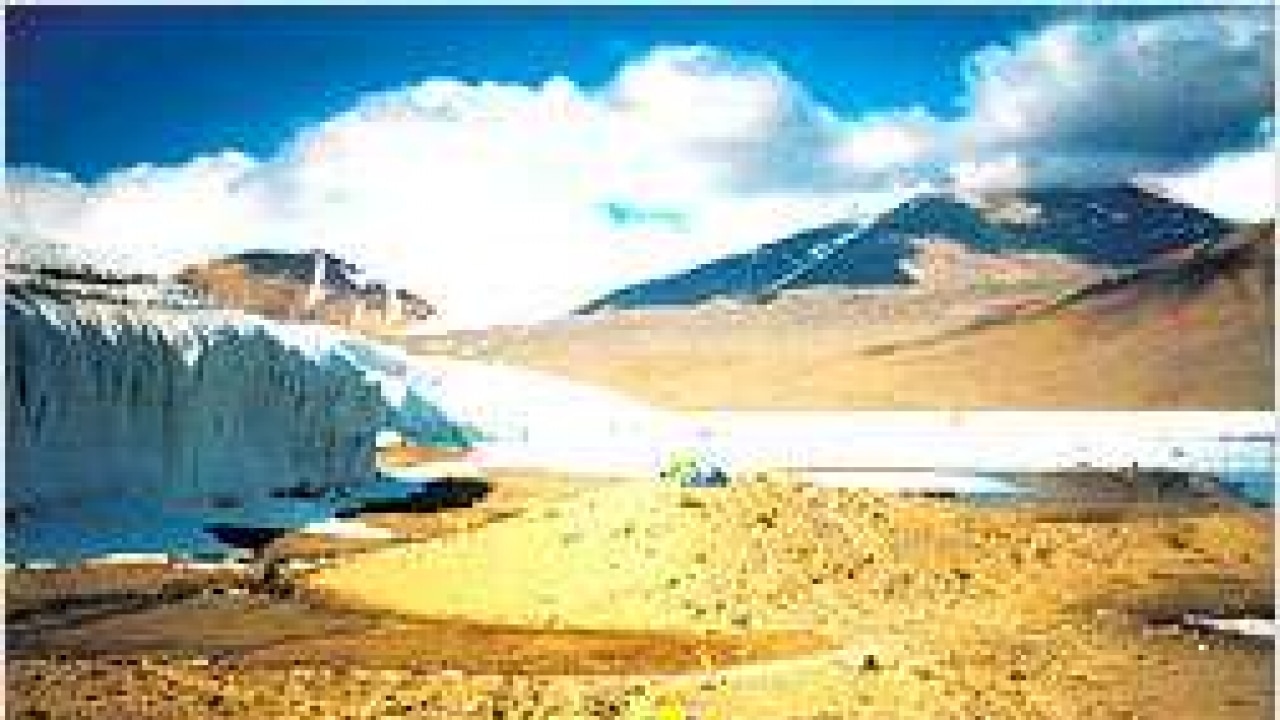 The Dry Valleys (Antarctica)
