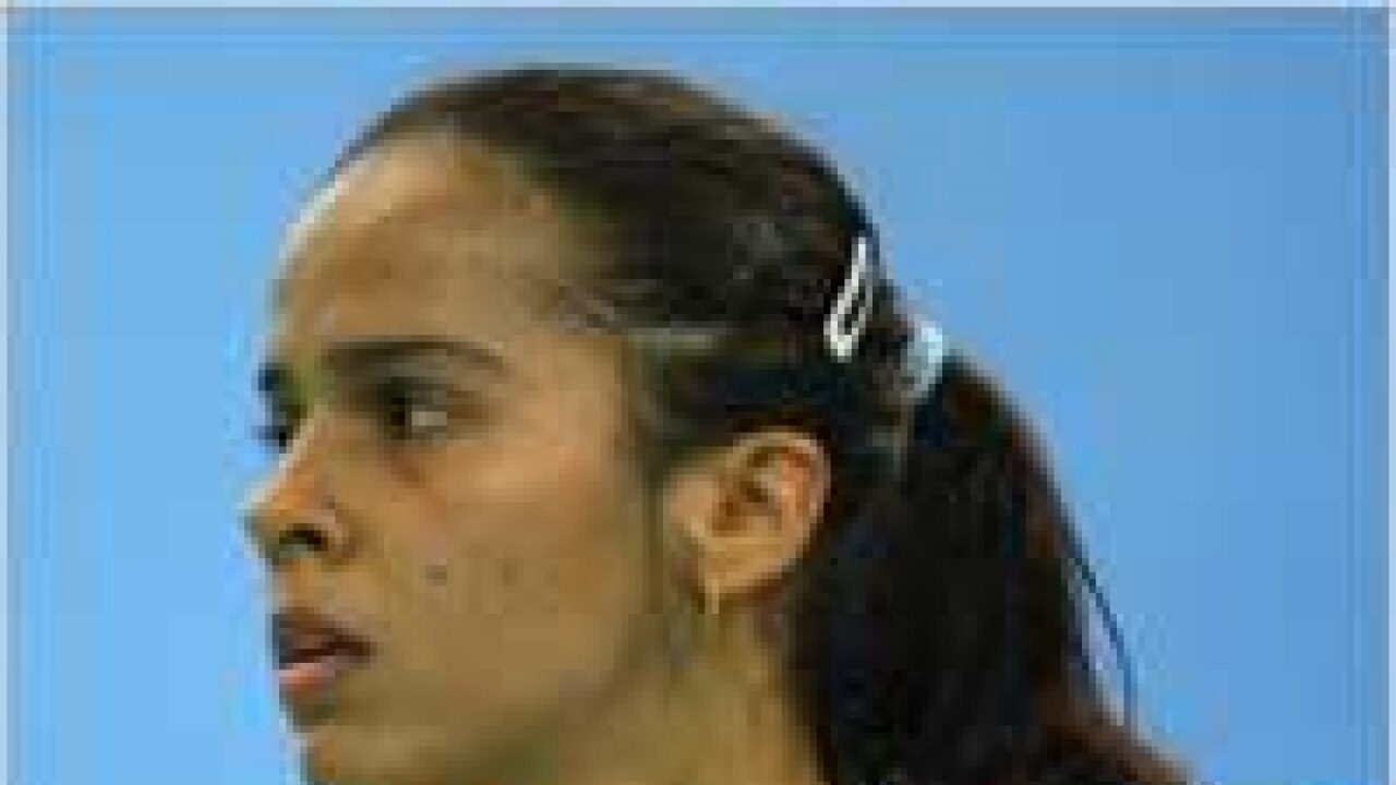 Saina targets top-5 in 2009