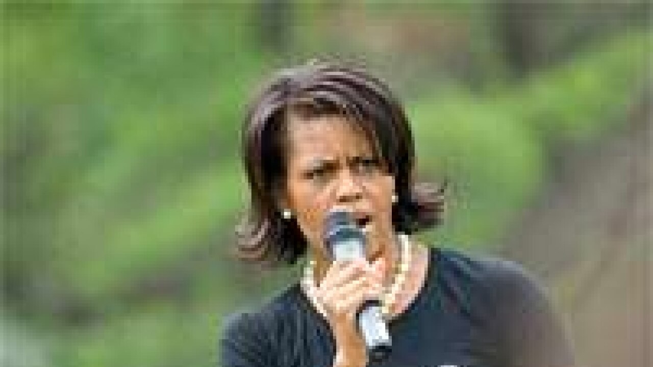 Michelle Obama's toned arms inspire new gym workout trend