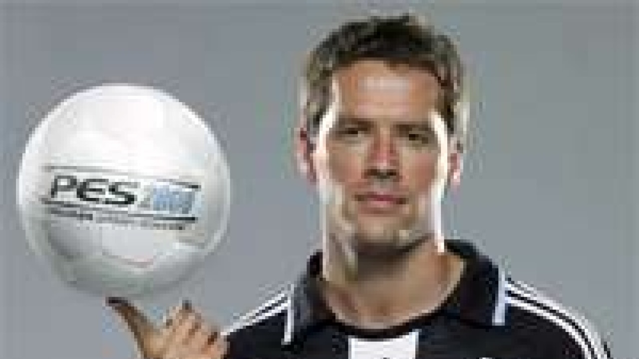 Football star Owen told to choose between playing for England or racing