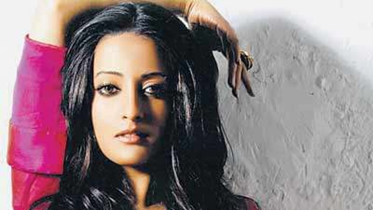 Suchitra Sen is a legend now: Raima Sen