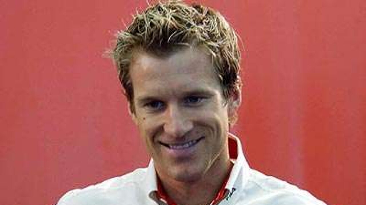 Former superbike champion Neil Hodgson retires