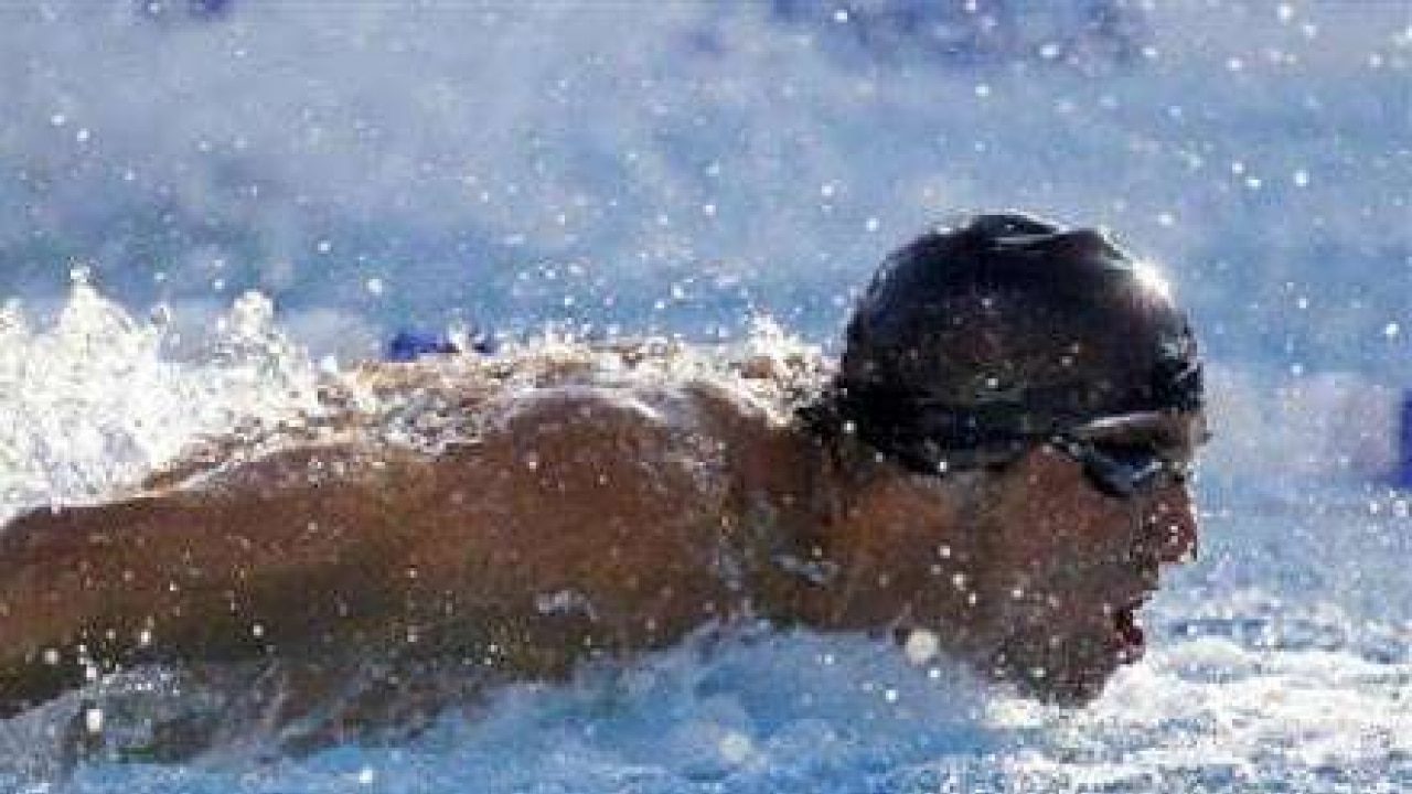 Michael Phelps wins 50th US title in 100m butterfly