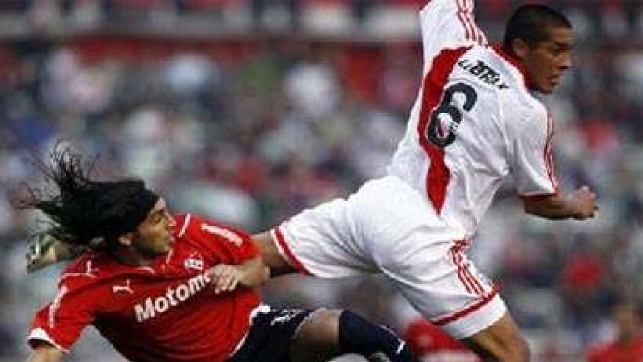 River Plate win 3-2 as arch-rivals Boca Juniors go down