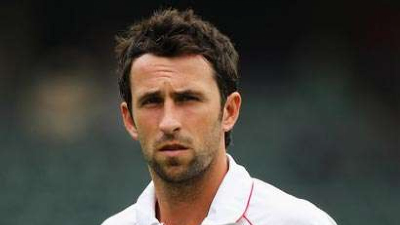 England's Graham Onions out for up to nine months