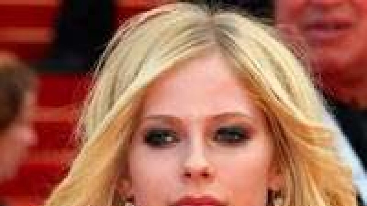 Avril Lavigne 'is obsessed with cooking'