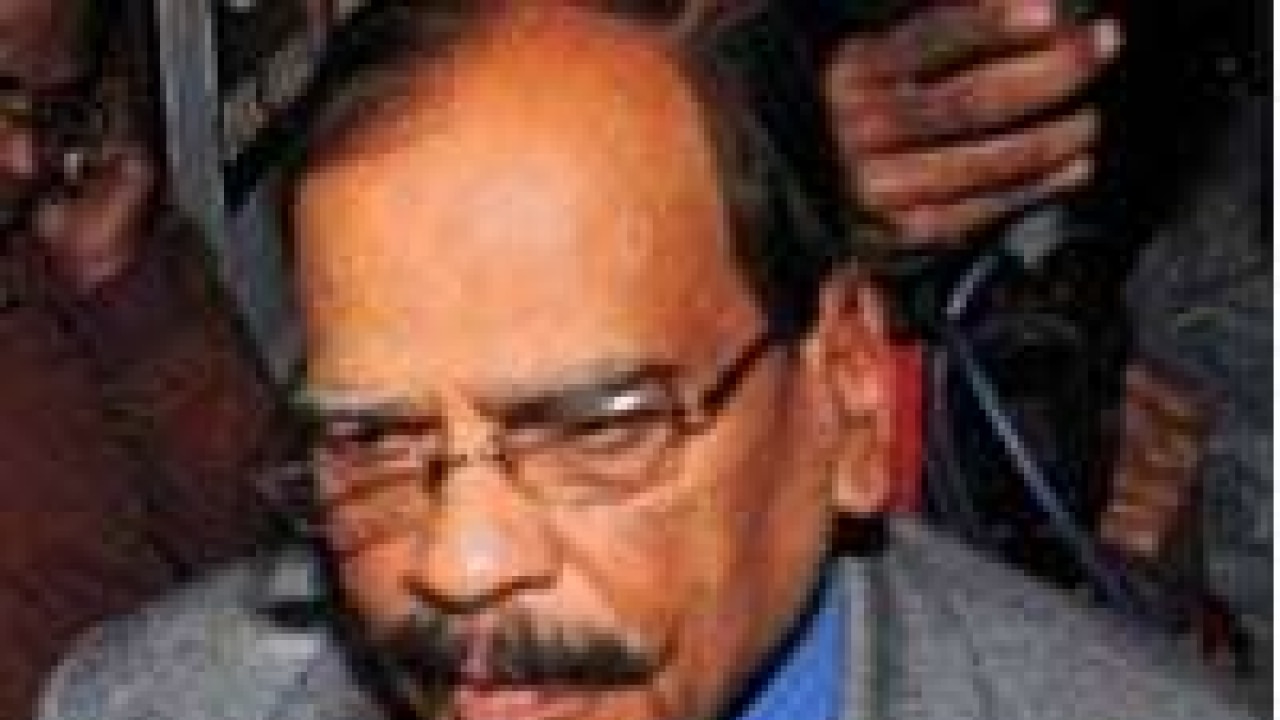 Candlelight protest against CBI's closure report on SPS Rathore