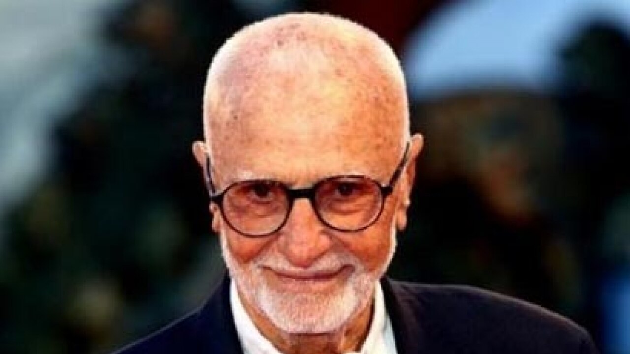 Italian film director Mario Monicelli, 95, leaps to his death