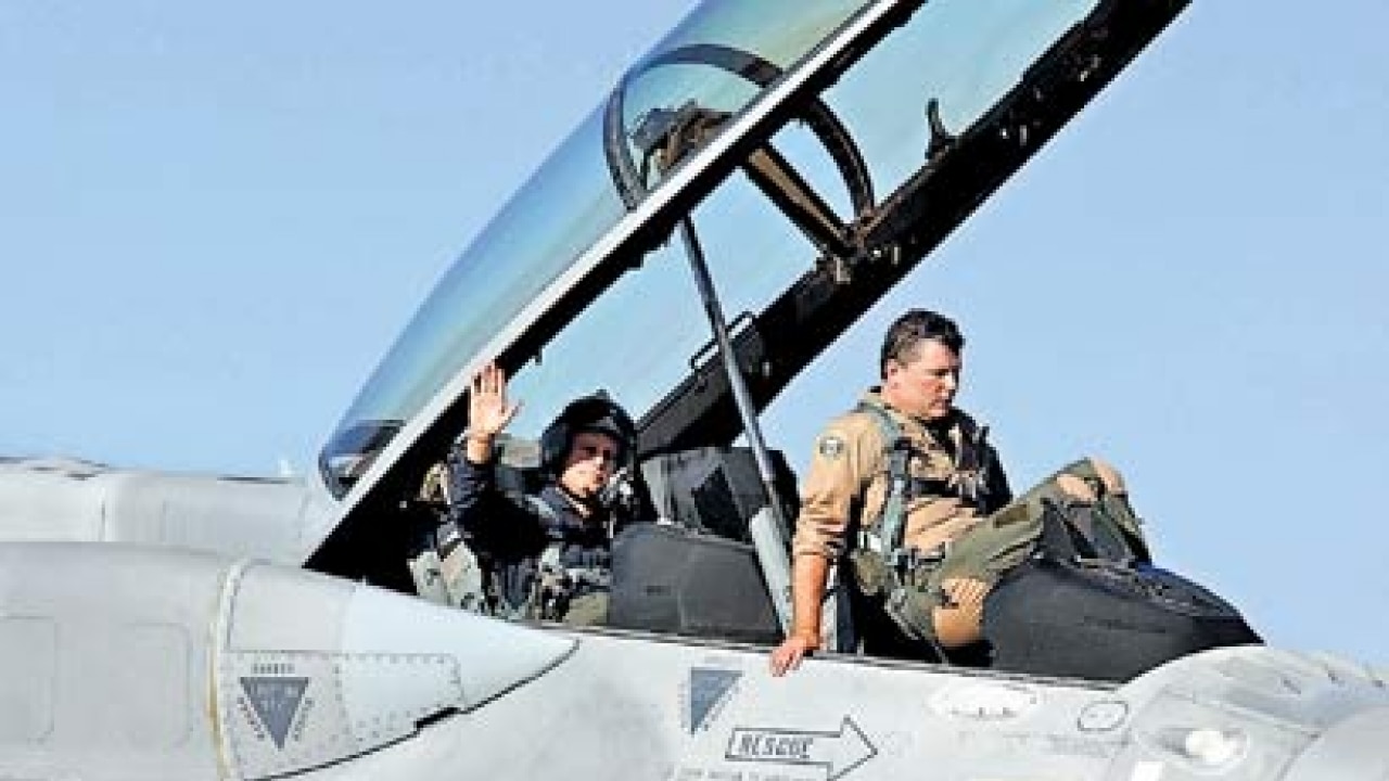 Aero India 2011: HAL hands over a Cheetah to Namibia