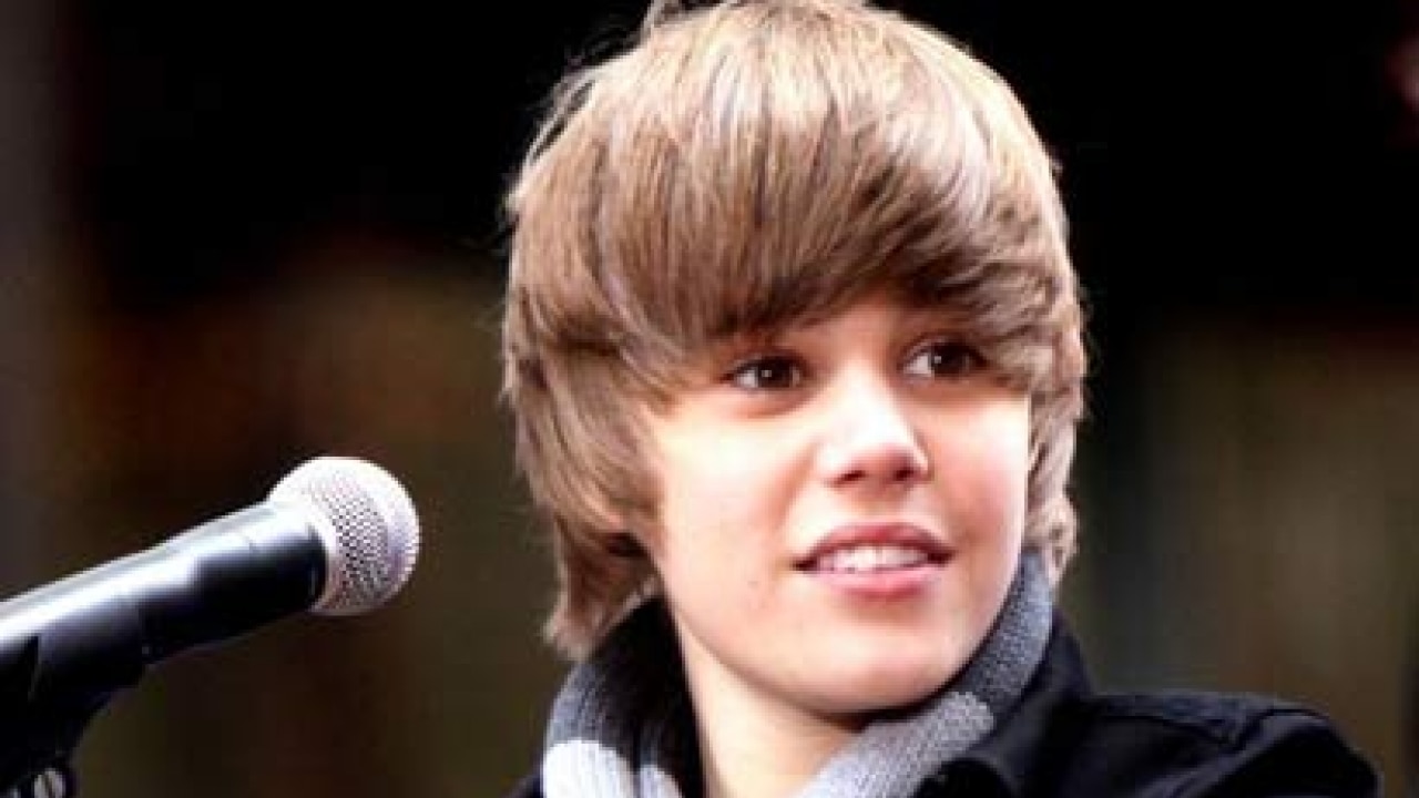 Angry Justin Bieber fans attack Spalding's online profile after Grammy ...
