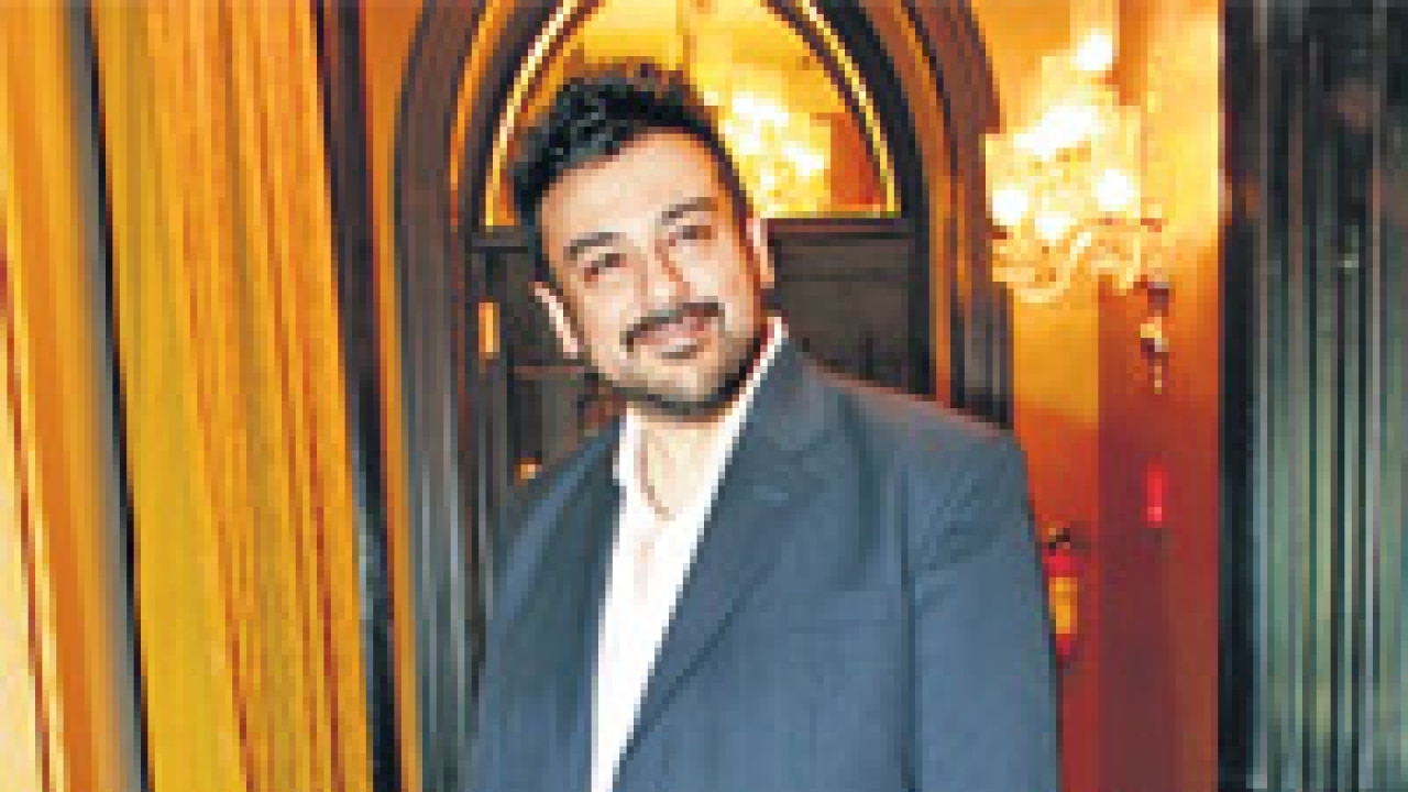 Adnan Sami dedicates song to his father in new album
