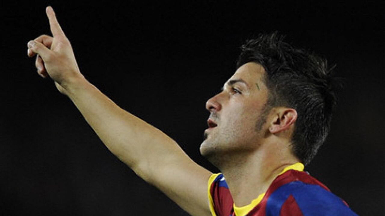 David Villa's goalscoring return lifts battle-weary Barcelona