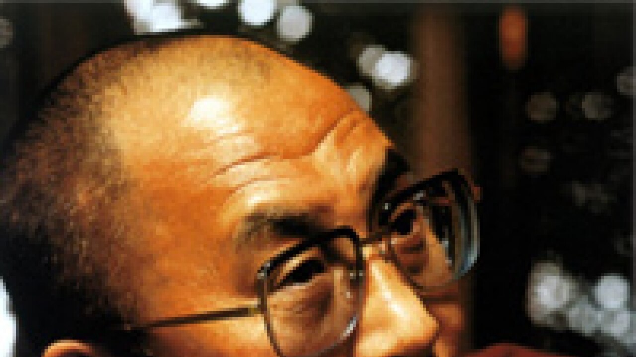 Dalai Lama mourns Sathya Sai Baba's death