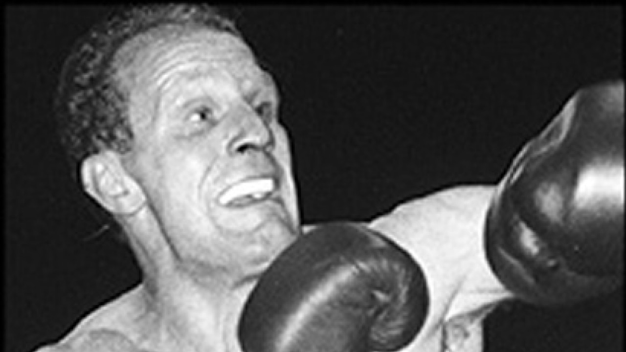 British boxing legend Sir Henry Cooper dies at 76