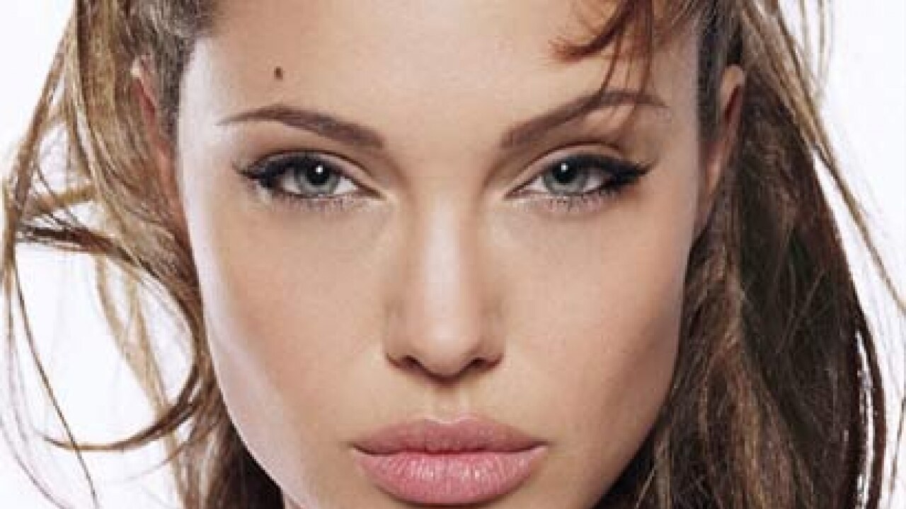 Now Watch Angelina Jolies Breasts In Hd 7376