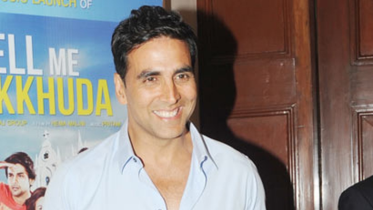 Akshay Kumar takes pride in being a 'desi' boy