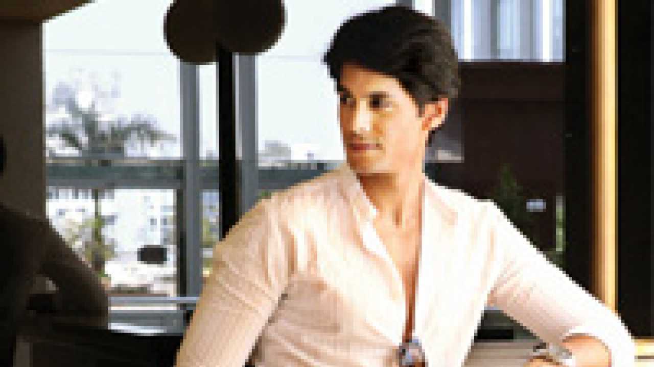 The quintessential male summer ensemble