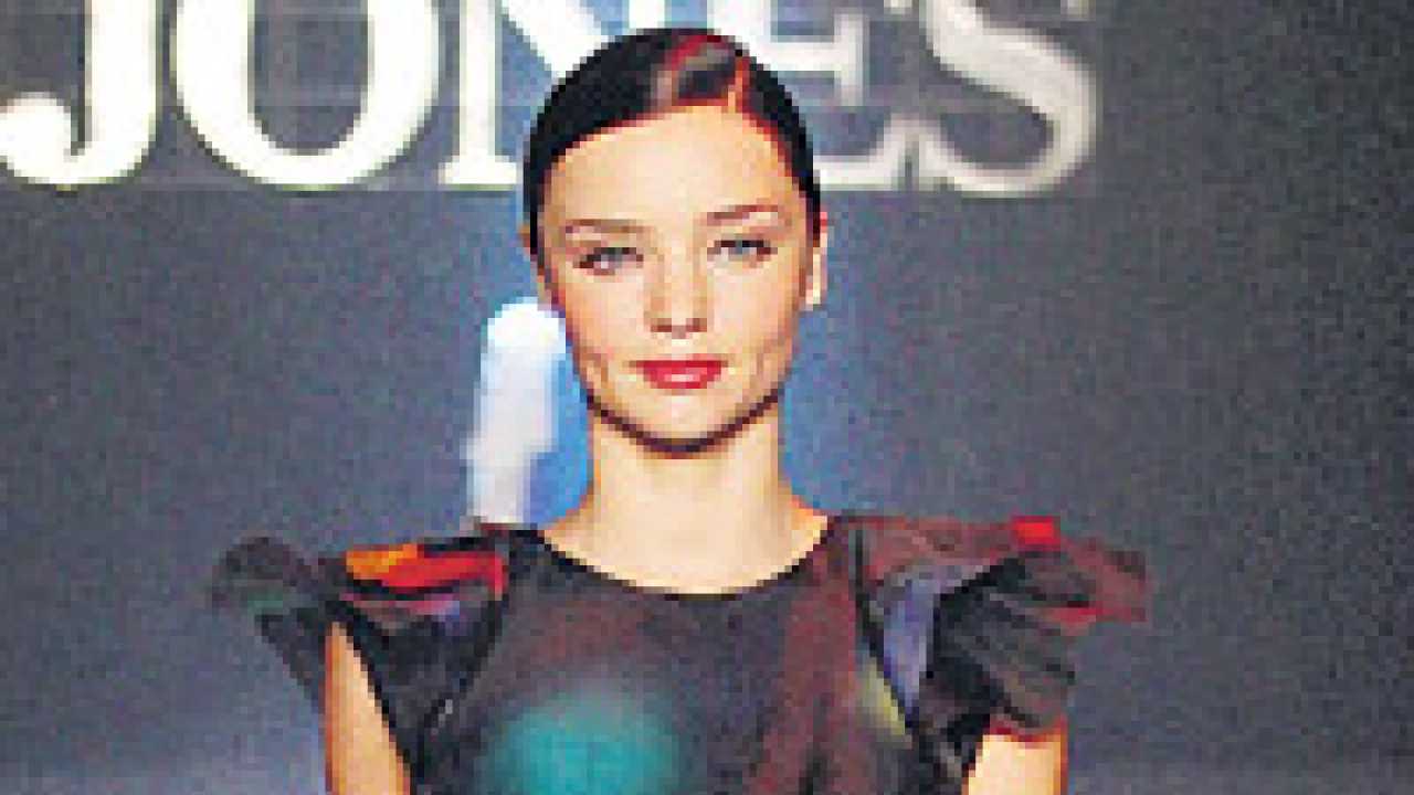 Miranda Kerr credits 'everyday exercise' for amazing body