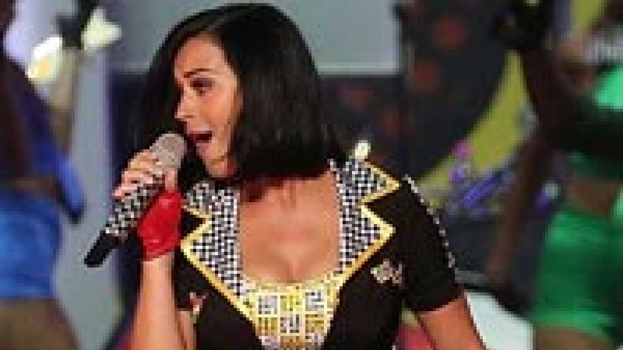 Katy Perry to throw a divorce party