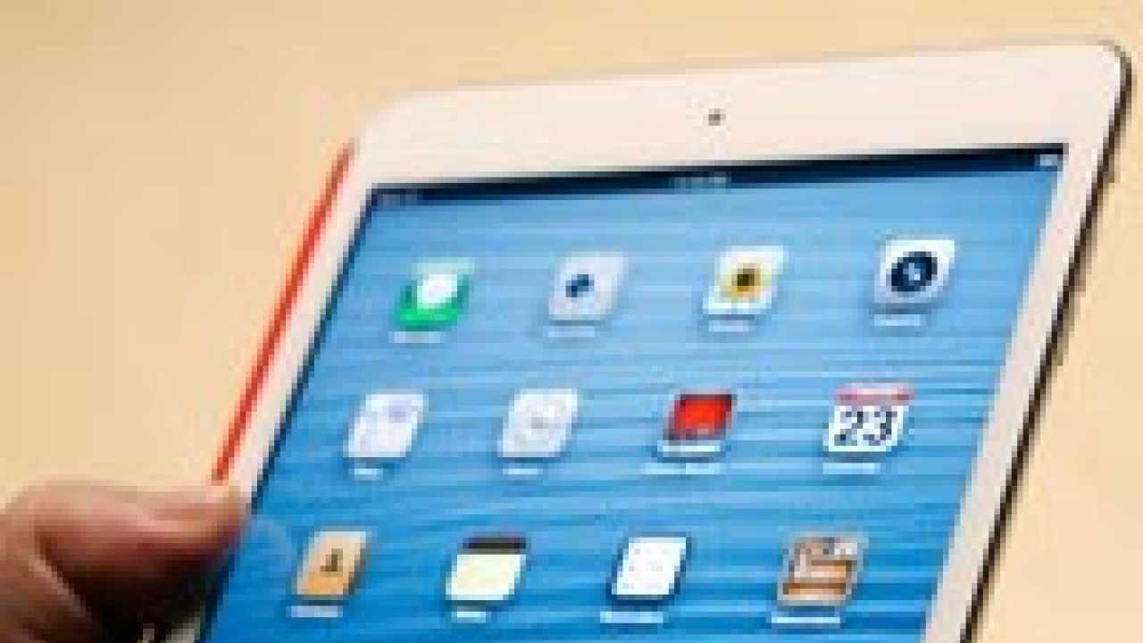 Apple's new 'small in size, high in price' iPad mini gets cool reception