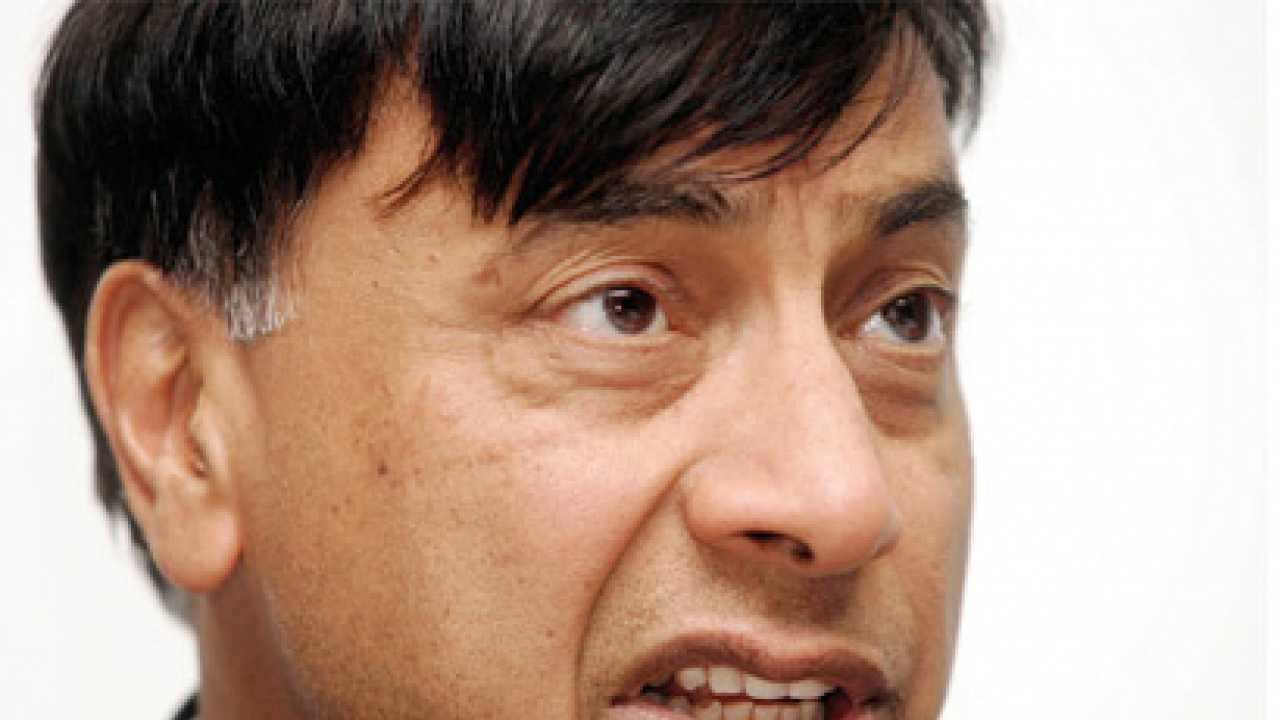 French minister says Mittal 'not welcome' in France