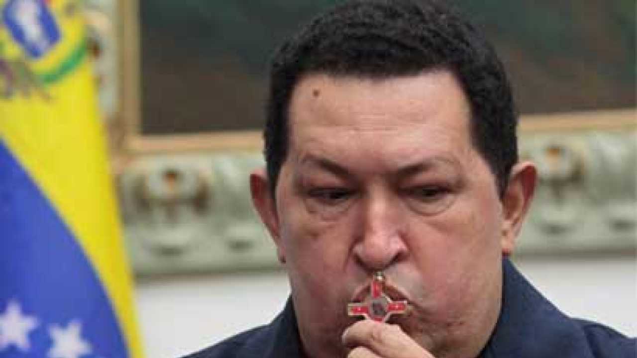 Venezuela's Hugo Chavez suffers cancer again, names potential heir