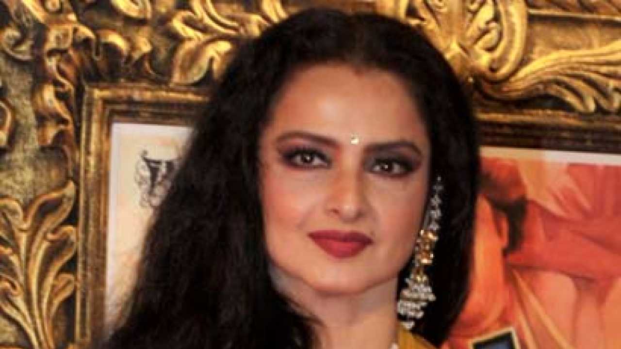 Rekha debuts for television in chocolate ad