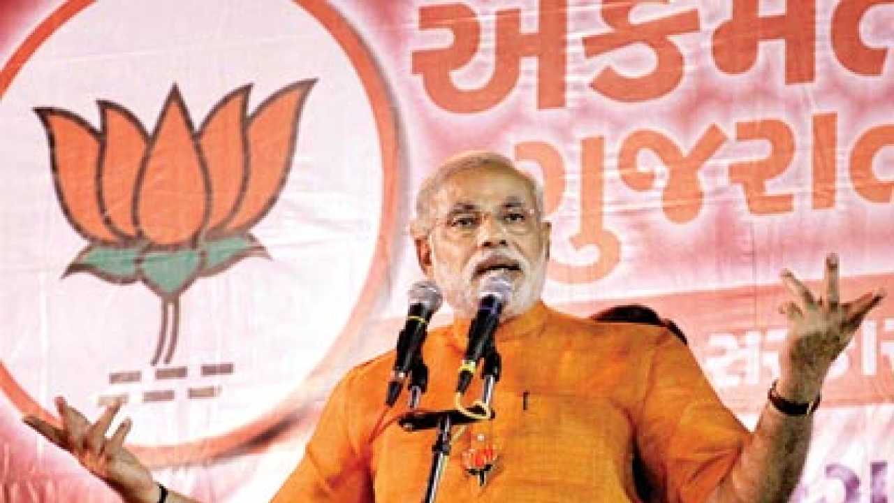 Narendra Modi takes oath as Gujarat CM for fourth time